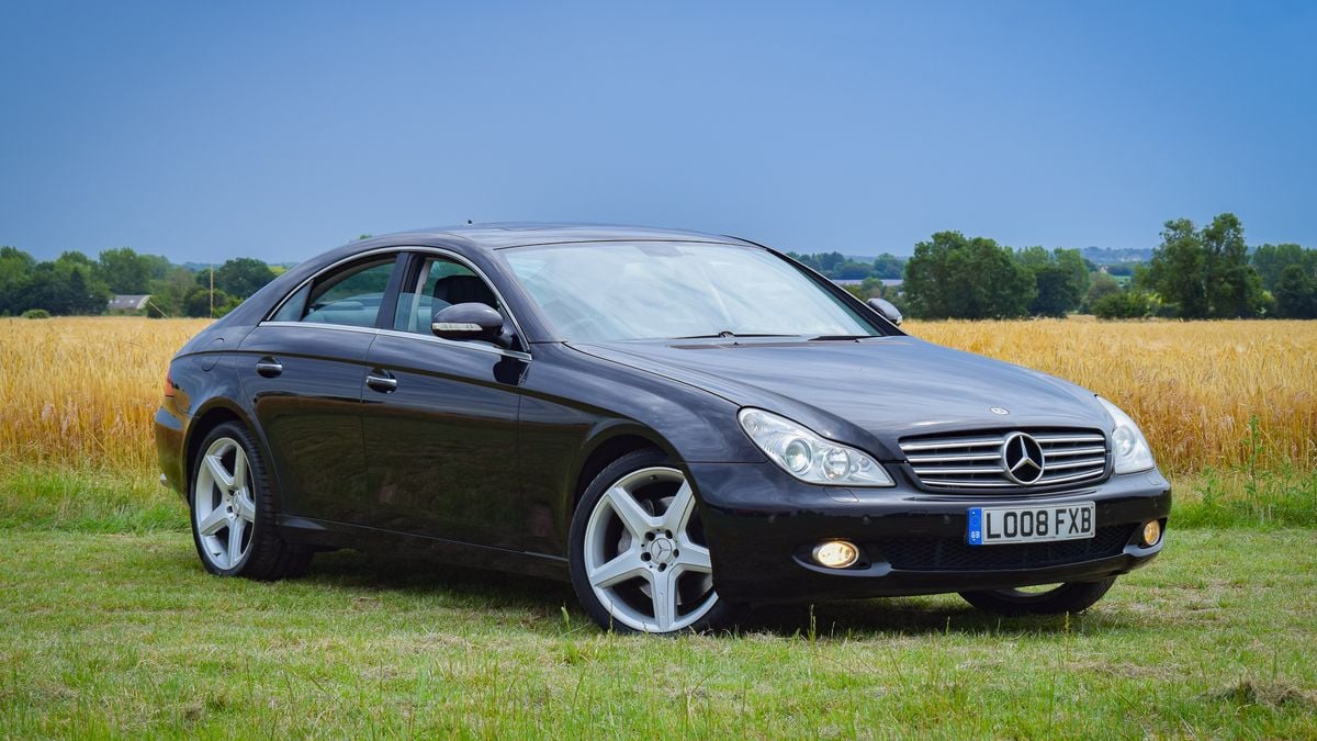 2008 Mercedes CLS Class Black Automatic 7 Speed Right Hand Drive In 2008-mercedes-cls-class-black-automatic-7-speed-right-hand-drive-in