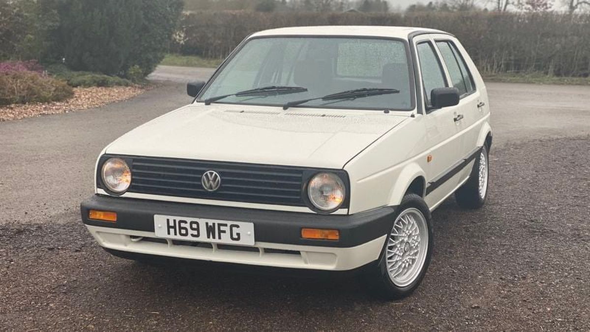 1990 Volkswagen Golf White Manual 5 Speed Right Hand Drive In Preston